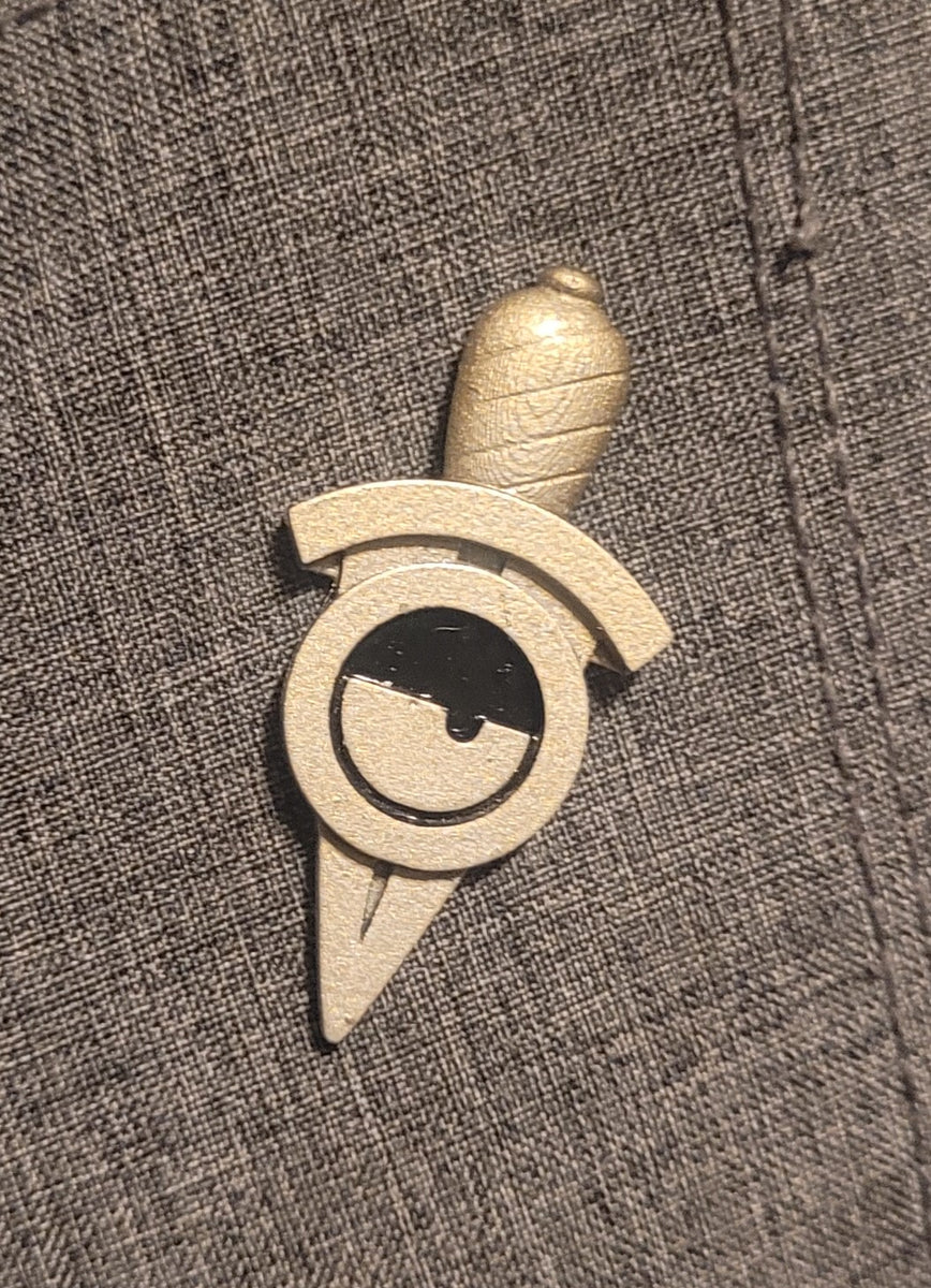 WISE Spy Lapel Pin – askcosplaysenpai
